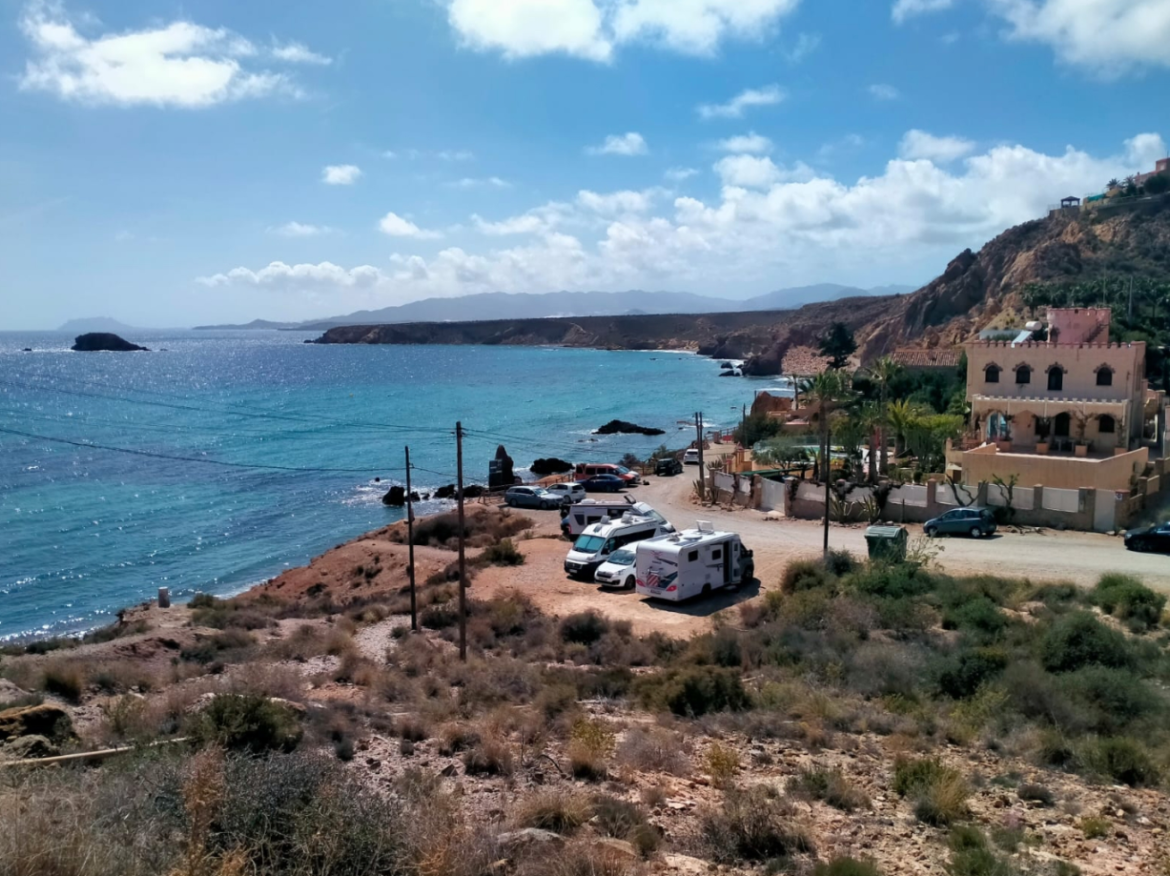 La réglementation des camping-cars en Espagne - Caramaps